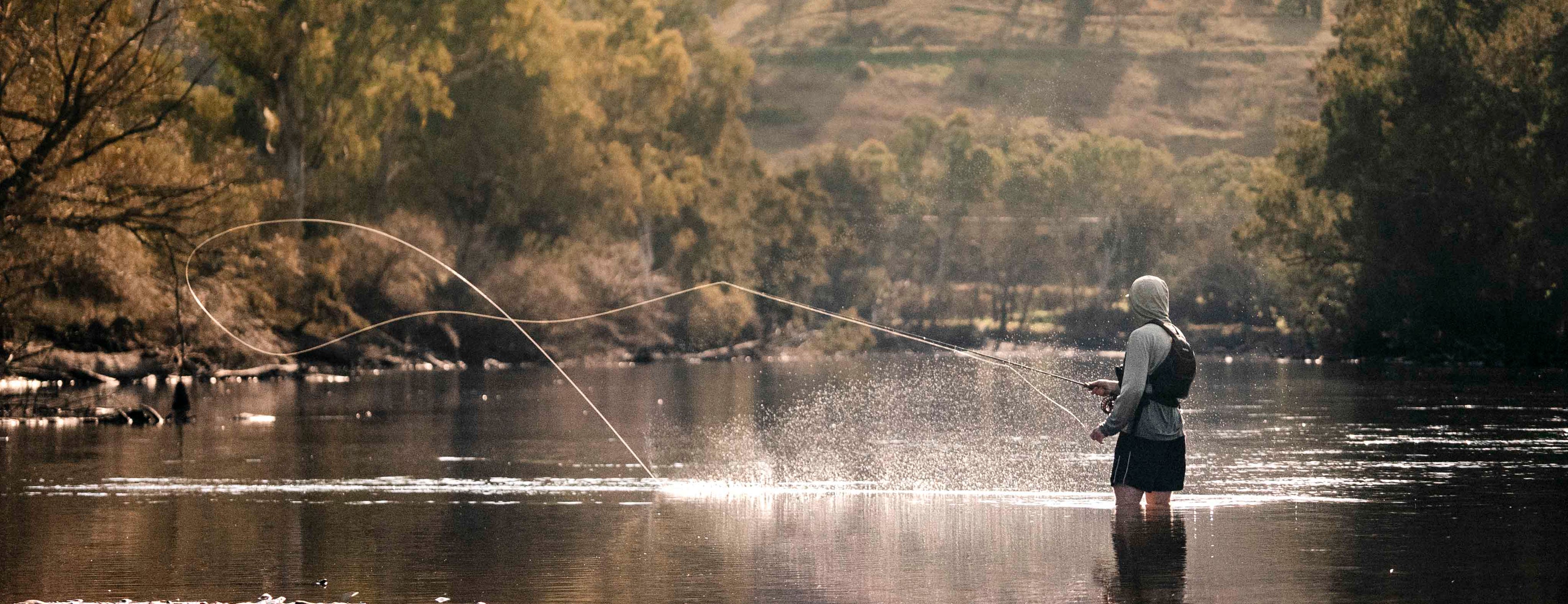 Perfect Your Roll Cast In Five Minutes | Fly Fishing How To with Pat R ...